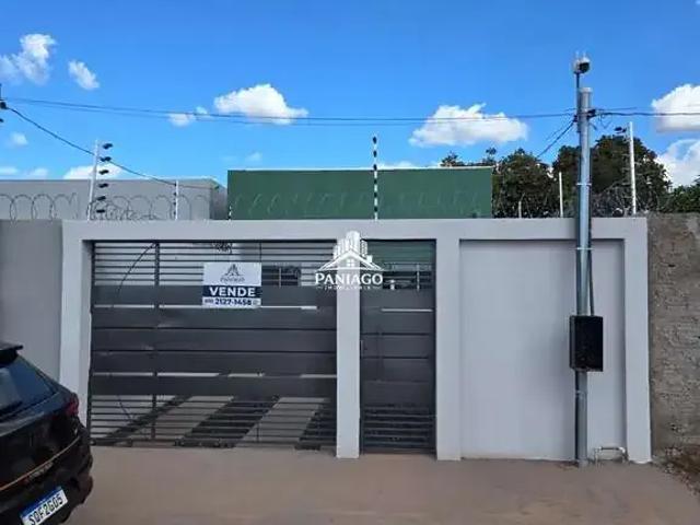 Casa / Sobrado para Venda em Várzea Grande/MT Petrópolis 2 Quartos