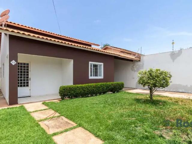 Casa / Sobrado para Venda em Várzea Grande/MT Petrópolis 3 Quartos