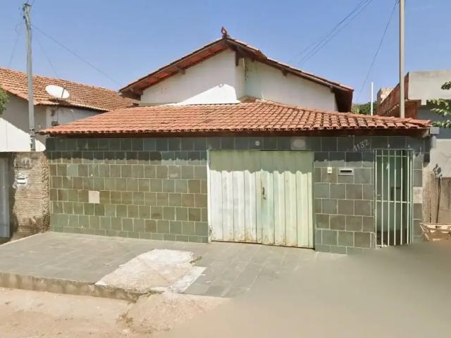 Casa / Sobrado para Venda em Várzea da Palma/MG Pinlar