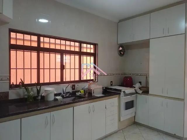 Casa / Sobrado para Venda em Várzea Paulista/SP Vila Jeriva