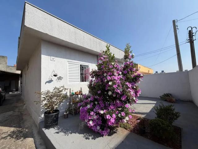 Casa / Sobrado para Venda em Várzea Paulista/SP Vila Jeriva 3 Quartos