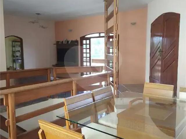 Casa / Sobrado para Venda em Várzea Paulista/SP Jardim Itajaí 3 Quartos