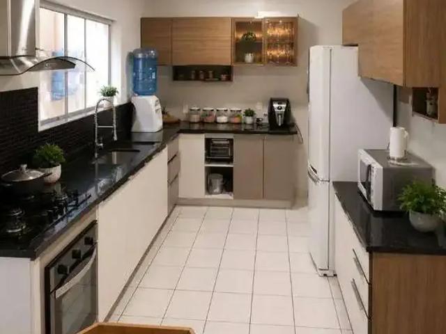 Casa / Sobrado para Venda em Várzea Paulista/SP Jardim Promeca 4 Quartos