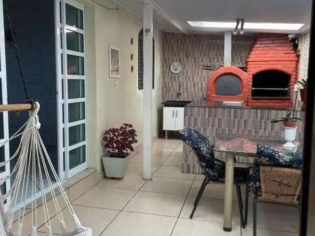 Casa / Sobrado para Venda em Várzea Paulista/SP Parque Guarani 3 Quartos