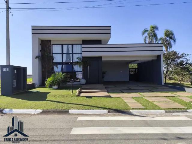 Casa / Sobrado para Venda em Vargem Grande Paulista/SP Centro 3 Quartos
