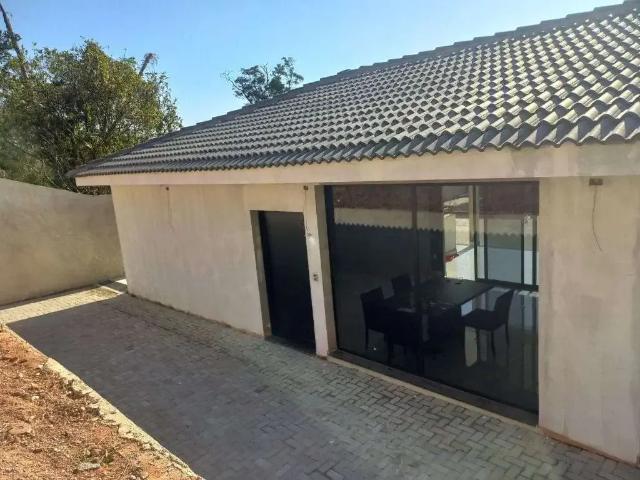Casa / Sobrado para Venda em Vargem Grande Paulista/SP Centro 4 Quartos