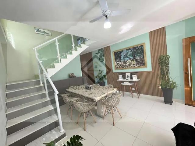 Casa / Sobrado para Venda em Vargem Grande Paulista/SP Narita Garden 3 Quartos