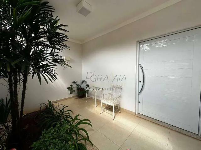 Casa / Sobrado para Venda em Varginha/MG Alta Villa 5 Quartos