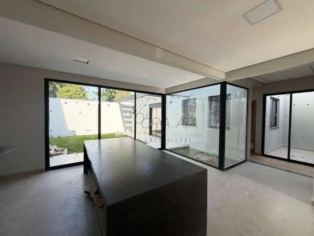 Casa / Sobrado para Venda em Varginha/MG Boulevard 3 Quartos