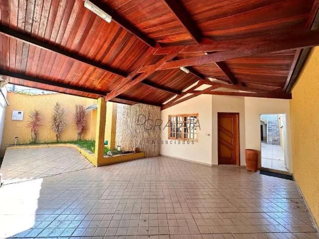 Casa / Sobrado para Venda em Varginha/MG Parque Urupês III 3 Quartos