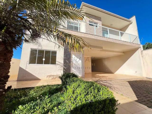 Casa / Sobrado para Venda em Varginha/MG Rezende 4 Quartos