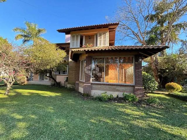 Casa / Sobrado para Venda em Vera Cruz/RS Centro 3 Quartos
