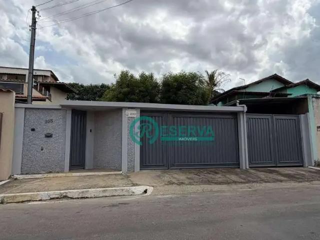 Casa / Sobrado para Venda em Vespasiano/MG Celvia 3 Quartos