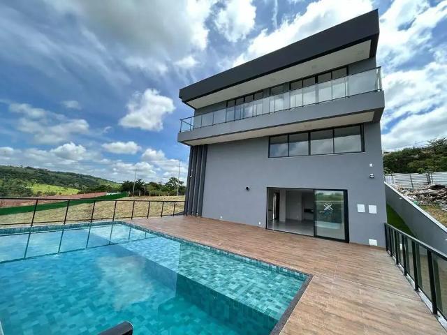 Casa / Sobrado para Venda em Vespasiano/MG Alphaville 5 Quartos