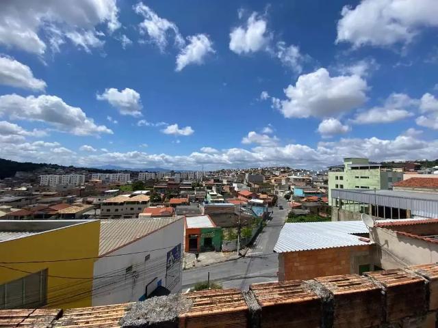 Casa / Sobrado para Venda em Vespasiano/MG Gávea 4 Quartos
