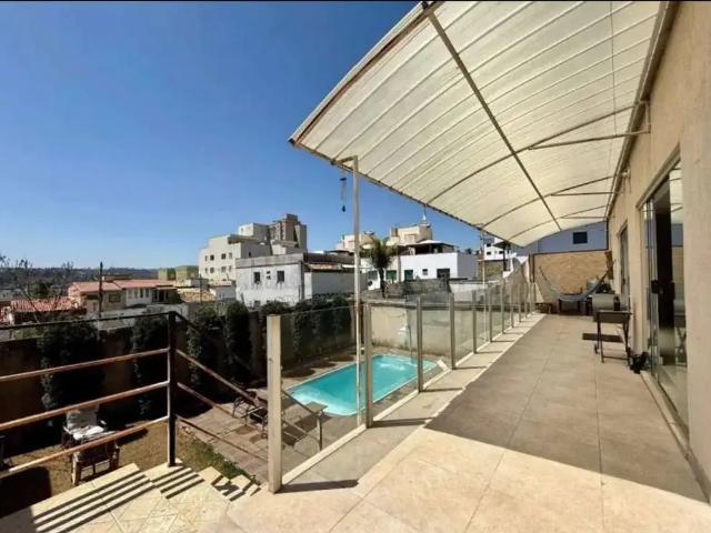 Casa / Sobrado para Venda em Vespasiano/MG Dos Ipês 4 Quartos