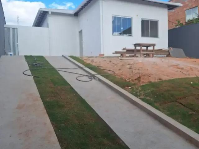 Casa / Sobrado para Venda em Vespasiano/MG Vida Nova 3 Quartos