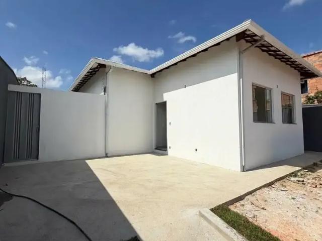 Casa / Sobrado para Venda em Vespasiano/MG Vida Nova 3 Quartos