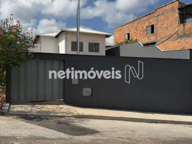 Casa / Sobrado para Venda em Vespasiano/MG Vida Nova 3 Quartos