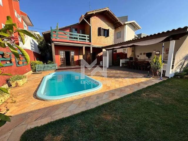 Casa / Sobrado para Venda em Vinhedo/SP Condomínio Terras de São Francisco 3 Quartos