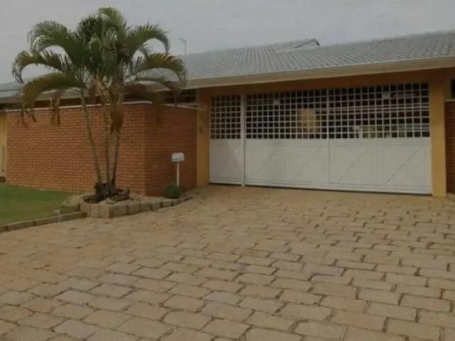 Casa / Sobrado para Venda em Vinhedo/SP Condomínio Fazenda São Joaquim 5 Quartos