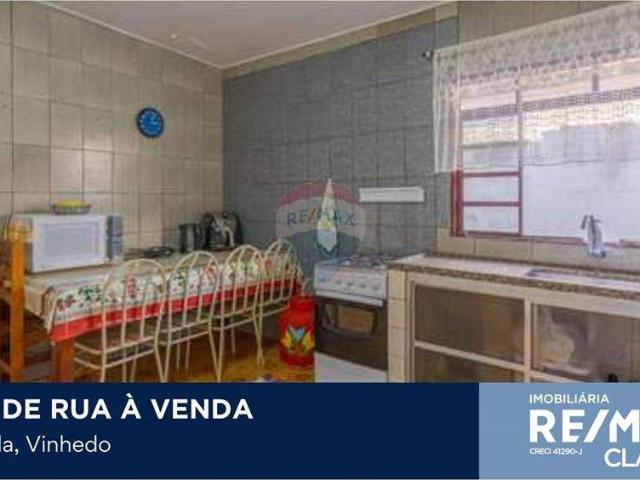 Casa / Sobrado para Venda em Vinhedo/SP Capela 3 Quartos