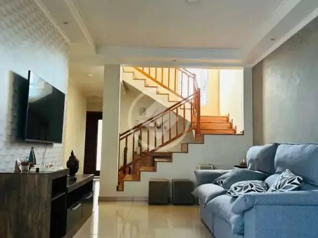 Casa / Sobrado para Venda em Vinhedo/SP Capela 3 Quartos