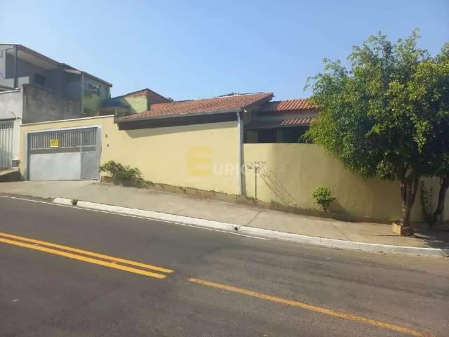 Casa / Sobrado para Venda em Vinhedo/SP Capela 3 Quartos