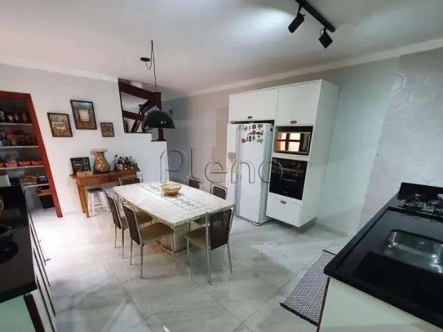 Casa / Sobrado para Venda em Vinhedo/SP Capela 3 Quartos