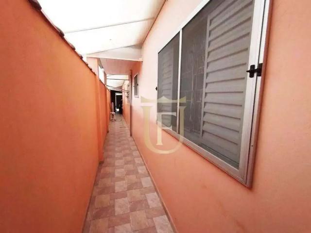 Casa / Sobrado para Venda em Vinhedo/SP Capela 3 Quartos