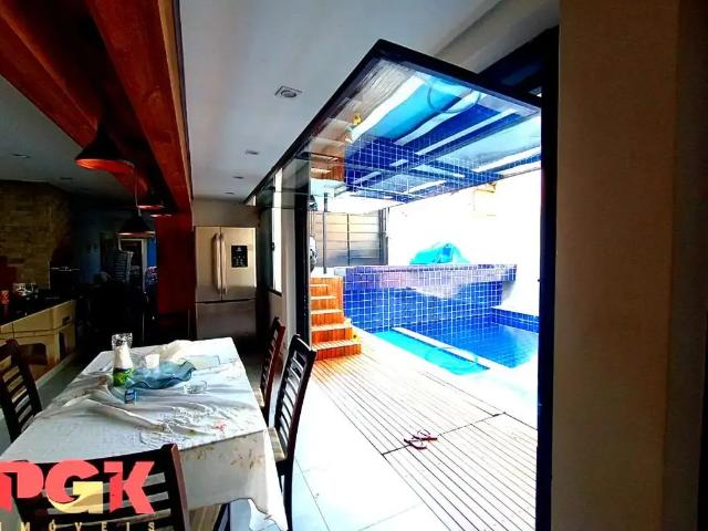 Casa / Sobrado para Venda em Vinhedo/SP Capela 5 Quartos