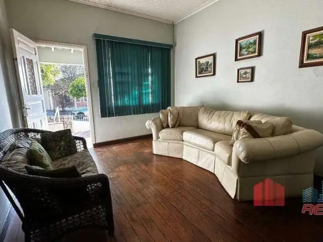 Casa / Sobrado para Venda em Vinhedo/SP Centro 2 Quartos