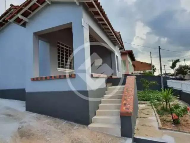 Casa / Sobrado para Venda em Vinhedo/SP Centro 2 Quartos