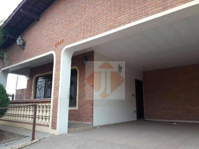 Casa / Sobrado para Venda em Vinhedo/SP Centro 3 Quartos