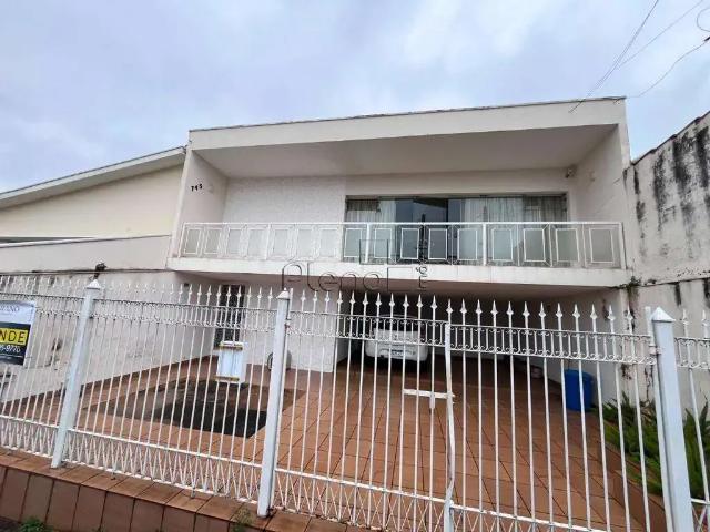 Casa / Sobrado para Venda em Vinhedo/SP Centro 3 Quartos