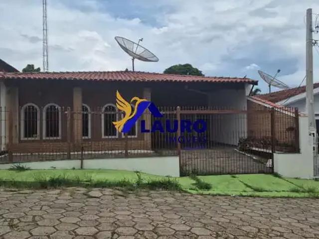 Casa / Sobrado para Venda em Vinhedo/SP Centro 3 Quartos