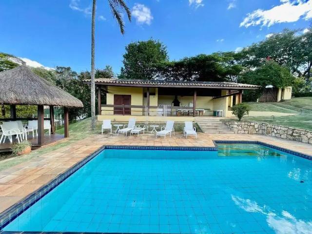 Casa / Sobrado para Venda em Vinhedo/SP Chácara do Lago 3 Quartos
