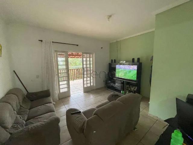 Casa / Sobrado para Venda em Vinhedo/SP Bosque 3 Quartos