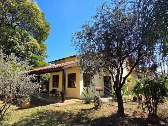 Casa / Sobrado para Venda em Vinhedo/SP Bosque 4 Quartos