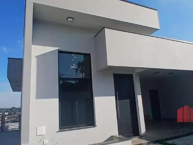 Casa / Sobrado para Venda em Vinhedo/SP Fazenda Santana 3 Quartos