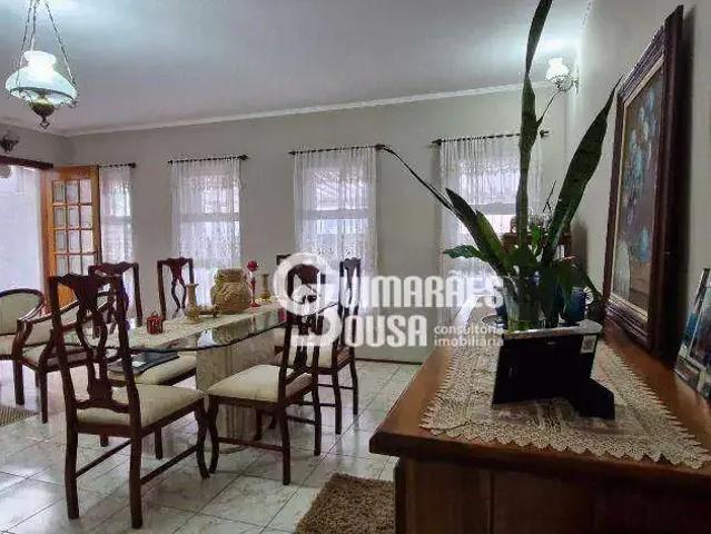 Casa / Sobrado para Venda em Vinhedo/SP Jardim Itália 3 Quartos