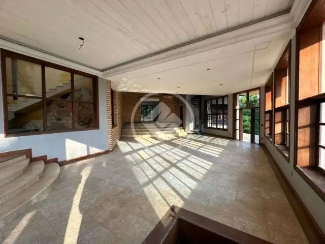 Casa / Sobrado para Venda em Vinhedo/SP Observatório 6 Quartos