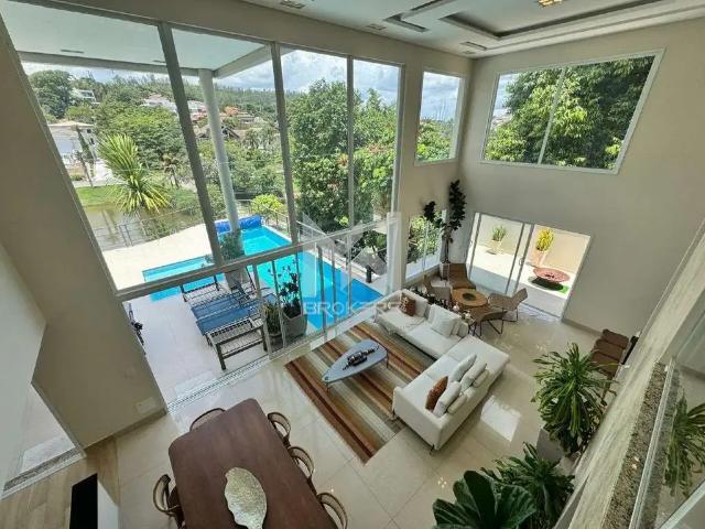 Casa / Sobrado para Venda em Vinhedo/SP Marambaia 4 Quartos