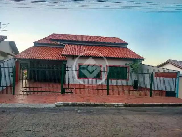 Casa / Sobrado para Venda em Vinhedo/SP Centro 8 Quartos