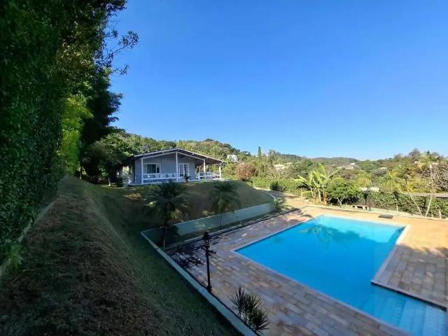 Casa / Sobrado para Venda em Vinhedo/SP Sao Joaquim 5 Quartos