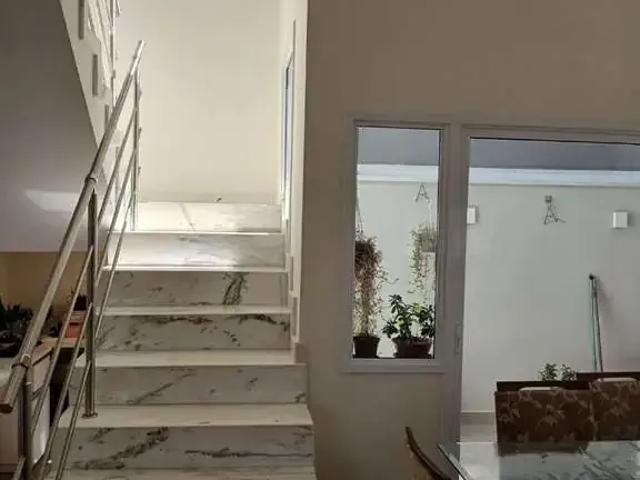 Casa / Sobrado para Venda em Vinhedo/SP Pinheirinho 3 Quartos