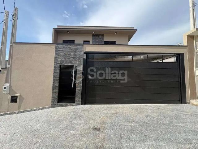 Casa / Sobrado para Venda em Vinhedo/SP Pinheirinho 3 Quartos