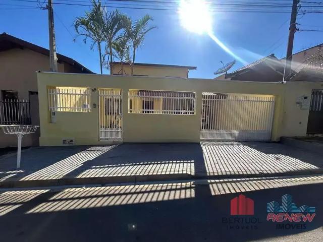 Casa / Sobrado para Venda em Vinhedo/SP Pinheirinho 3 Quartos