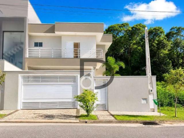 Casa / Sobrado para Venda em Vinhedo/SP Pinheirinho 3 Quartos