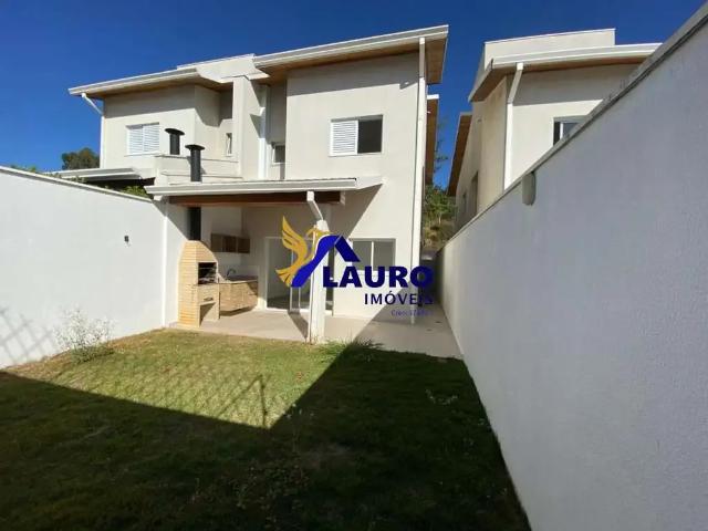Casa / Sobrado para Venda em Vinhedo/SP Pinheirinho 3 Quartos